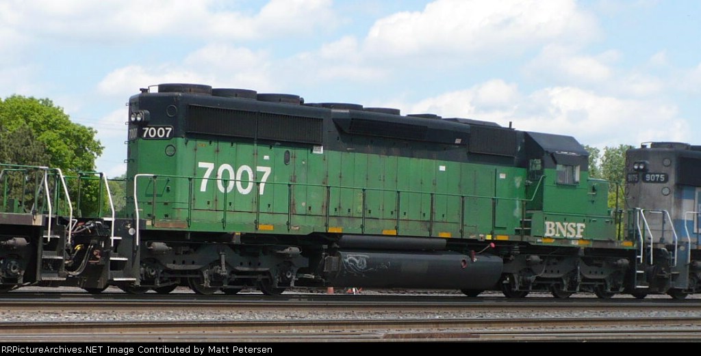 BNSF 7007